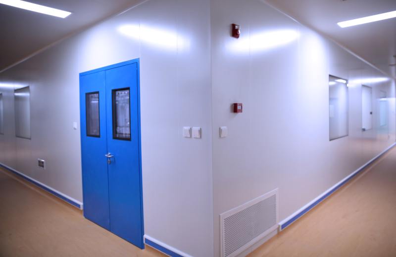 What is a GMP Cleanroom?